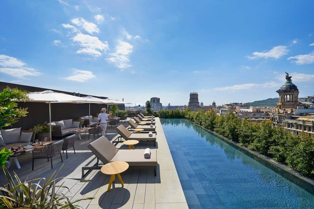 Top 33 Roof Terraces in Barcelona ~ Stunning Rooftop Views